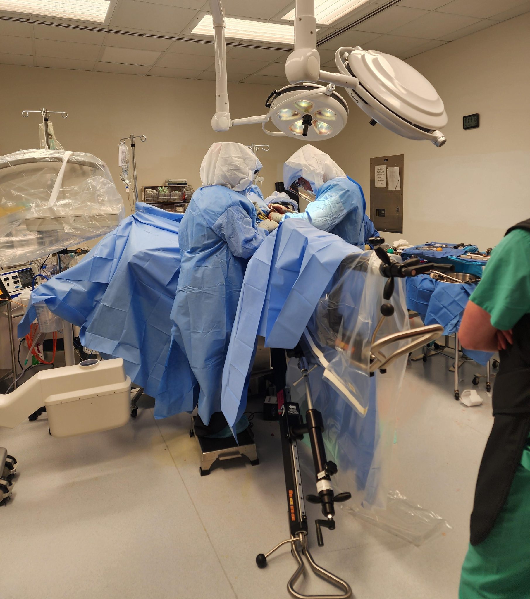 Kane County Hospital Performs First Anterior Total Hip Replacement ...